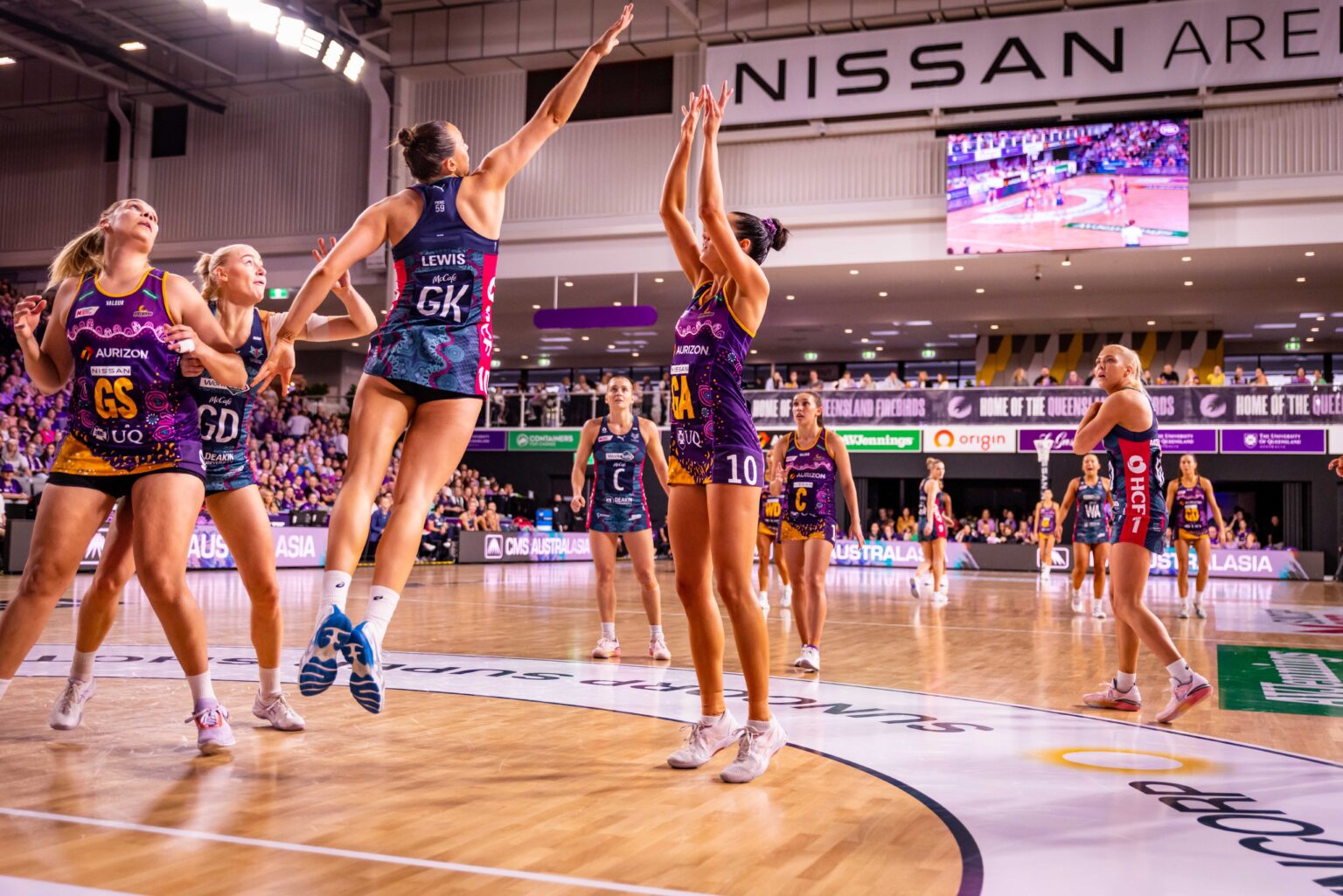 QLD Firebirds v VIXENS - Nissan Arena